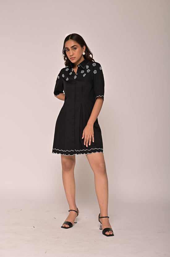 Scallop Flower Dress – Escape By Aishwarya